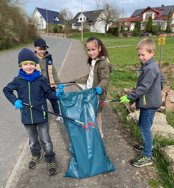 Frühjahrsputz 2024 - Müllsammelaktion - Grundschule Hainstadt